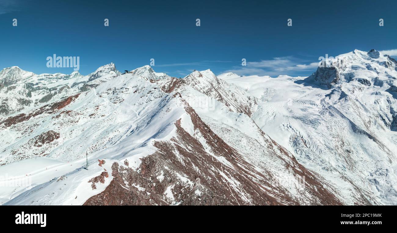 Beautiful Zermatt ski resort with view of the Matterhorn peak Stock ...