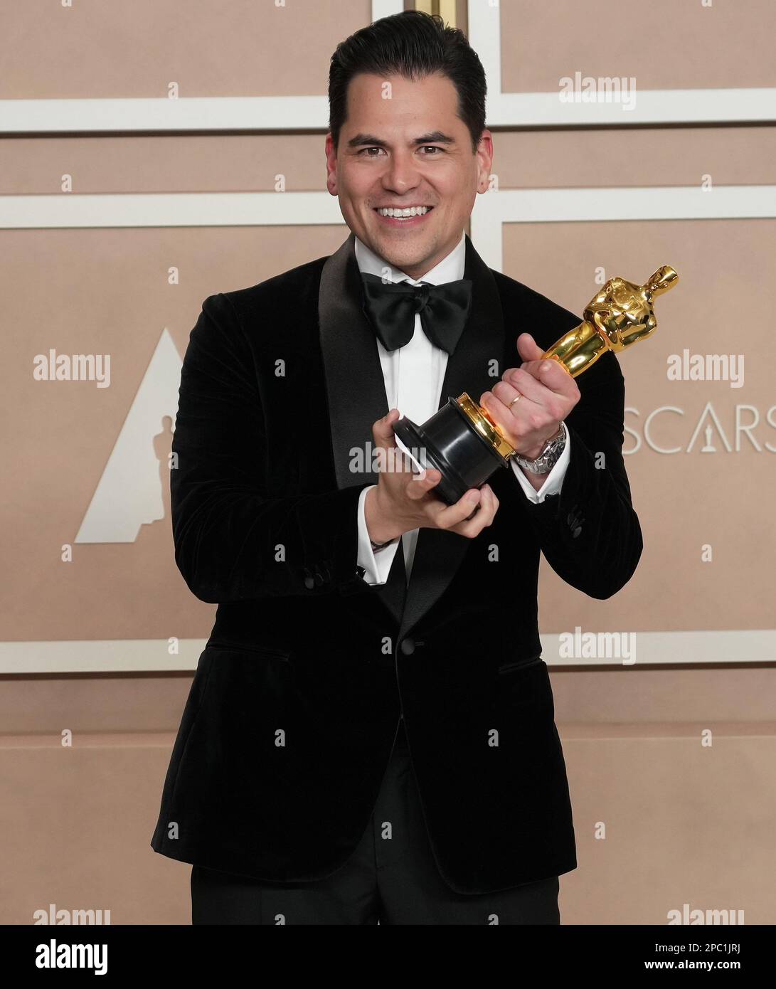 Los Angeles, USA. 12th Mar, 2023. Jonathan Wang poses with the Oscar ...
