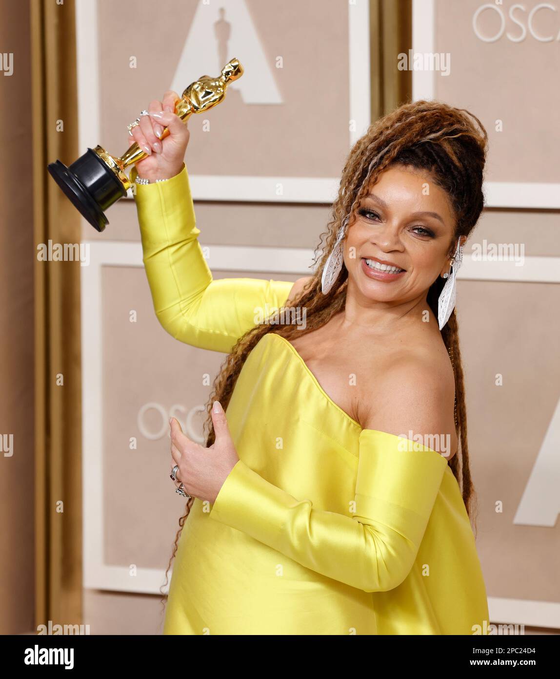 Ruth E. Carter, winner of the award for Best Costume Design for "Black ...