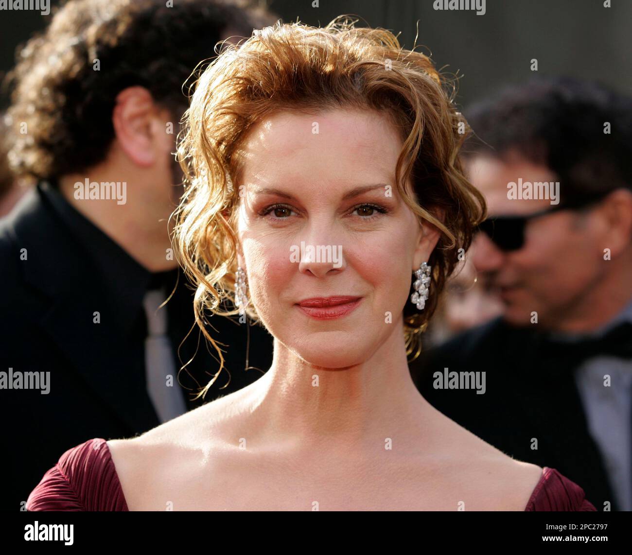 Elizabeth Perkins arrives at the 13th Annual Screen Actors Guild Awards on Sunday, Jan. 28, 2007 ...