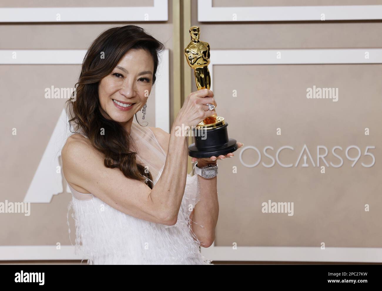 Michelle yeoh everything everywhere hi-res stock photography and images - Alamy