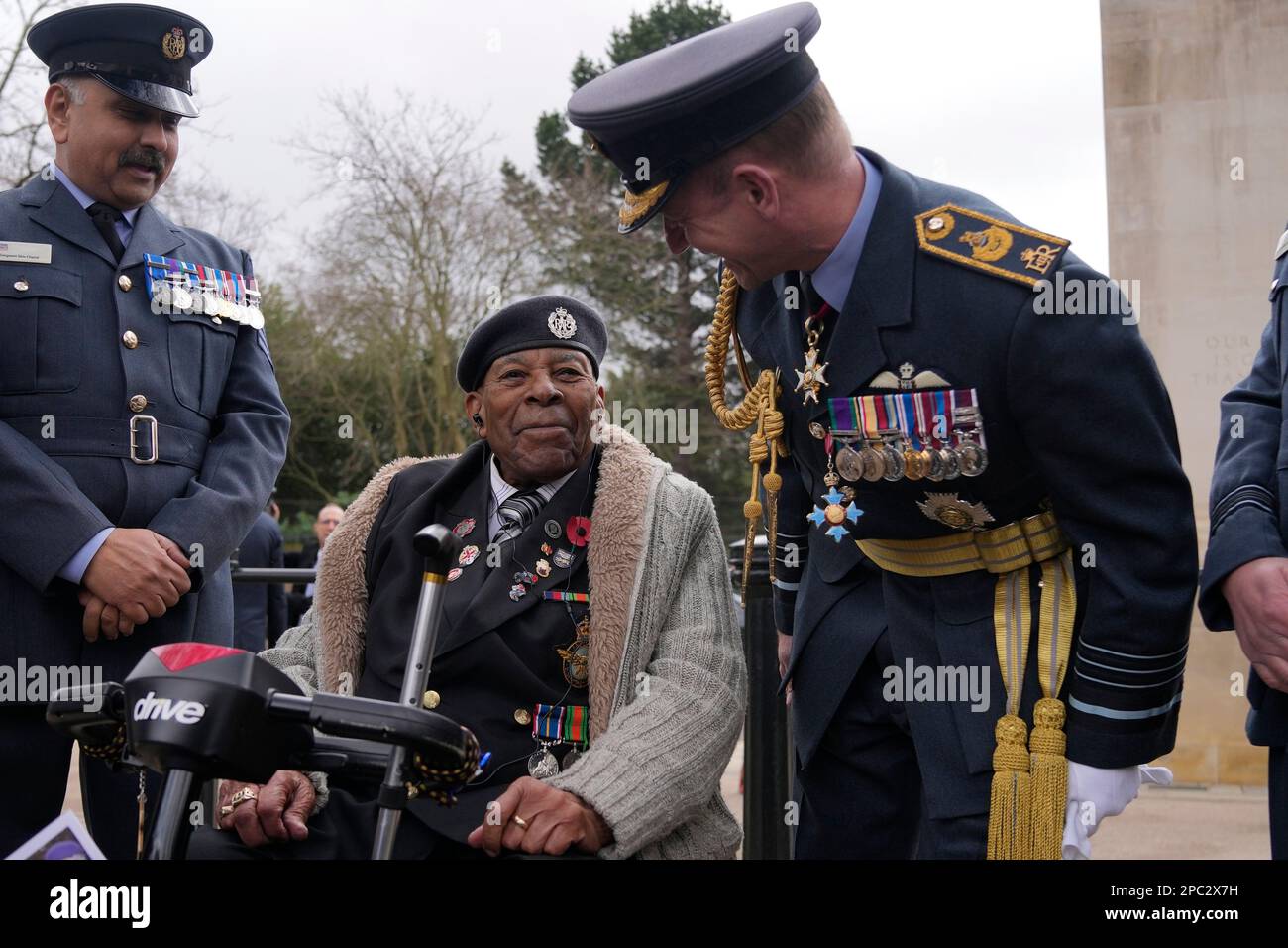 Former Royal Air Fiorce Leading Aircraftman Gilbert Clarke, 97, speaks ...