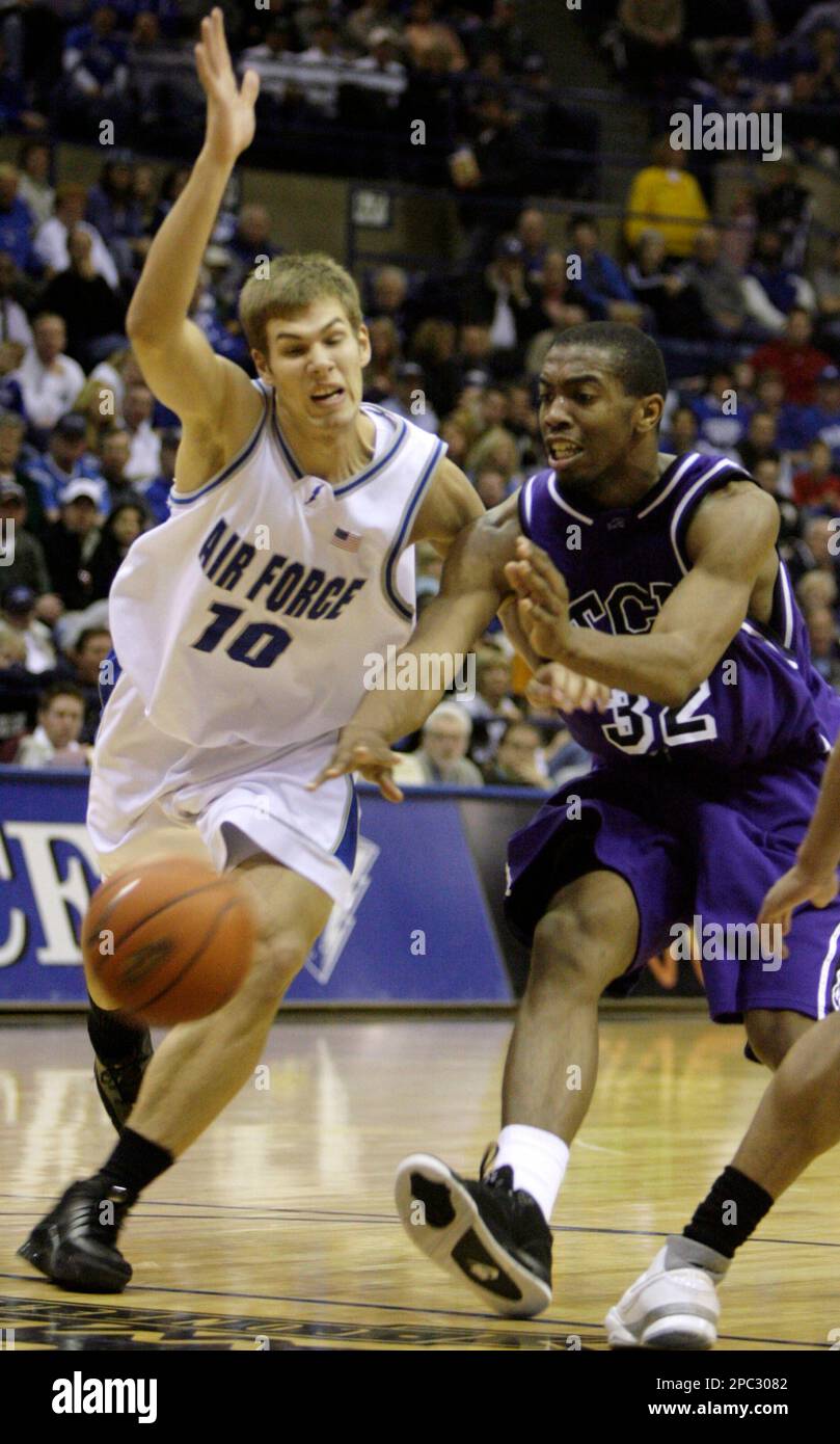 Air Force guard Andrew Henke, left, battles with TCU forward Kevin ...
