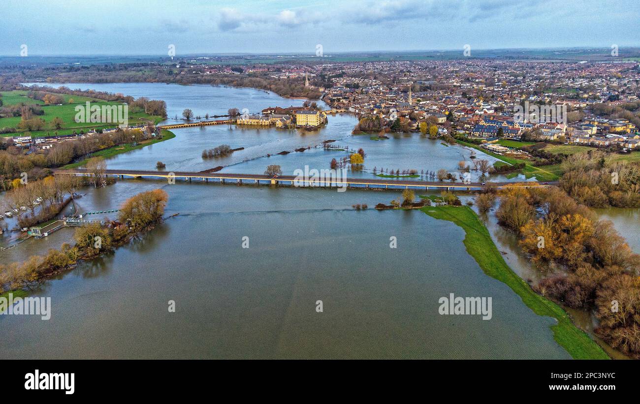 The River Great Ouse that runs through the Cambridgeshire town of St ...