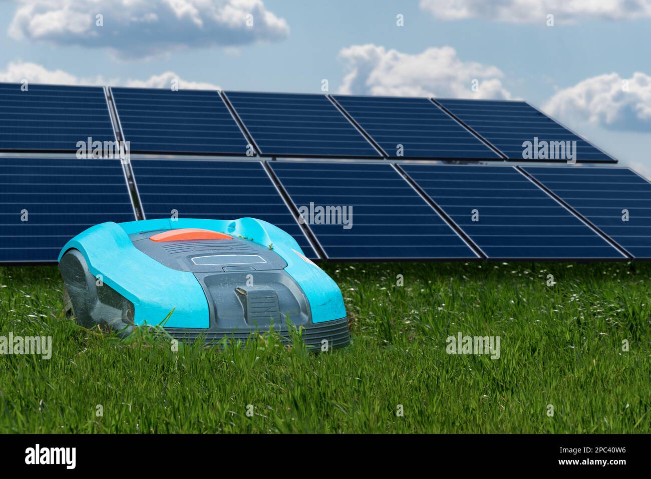 Smart mower hi-res stock photography and images - Alamy