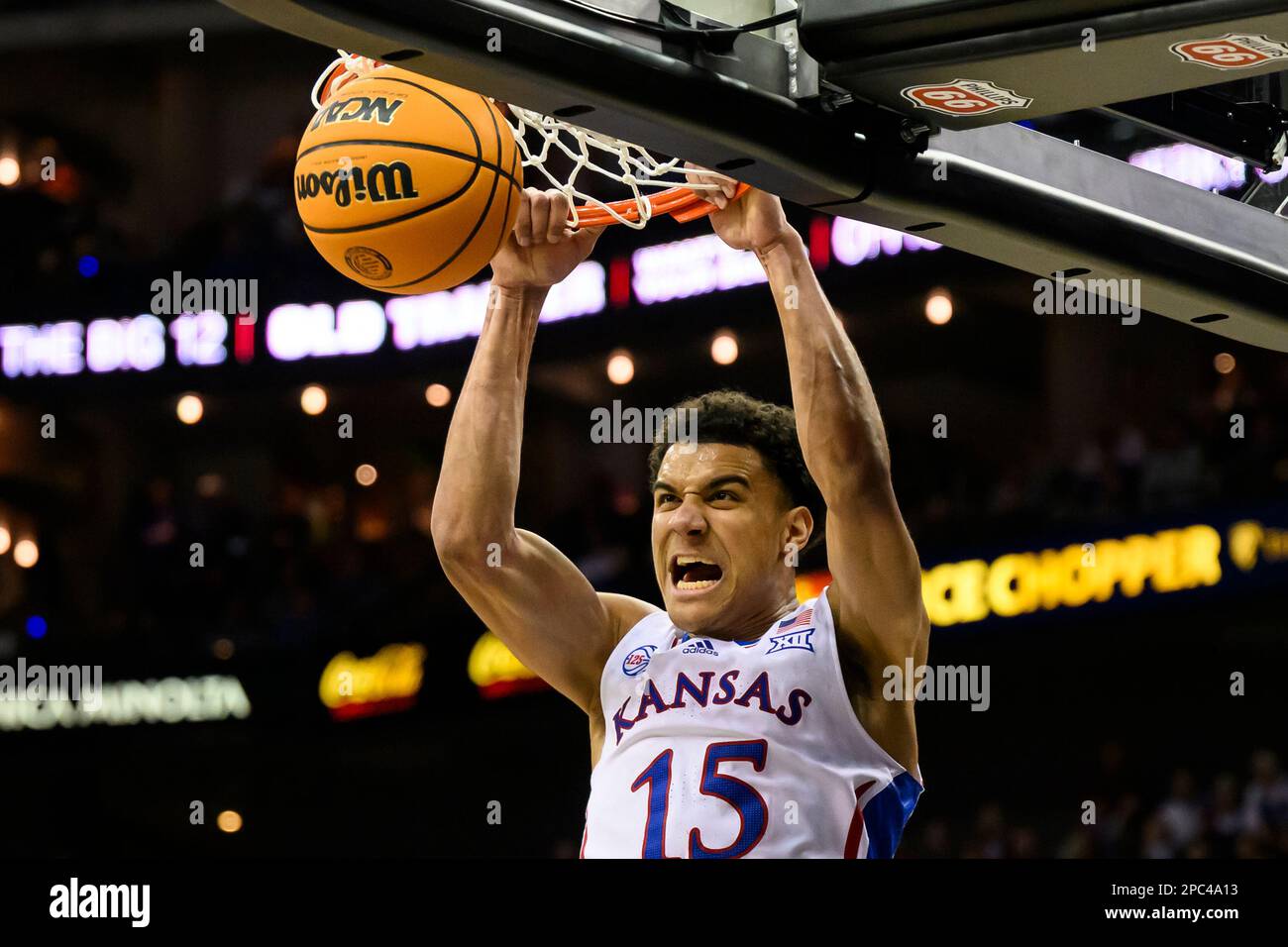 Kansas guard Kevin McCullar Jr. (15) dunks against Iowa State during ...