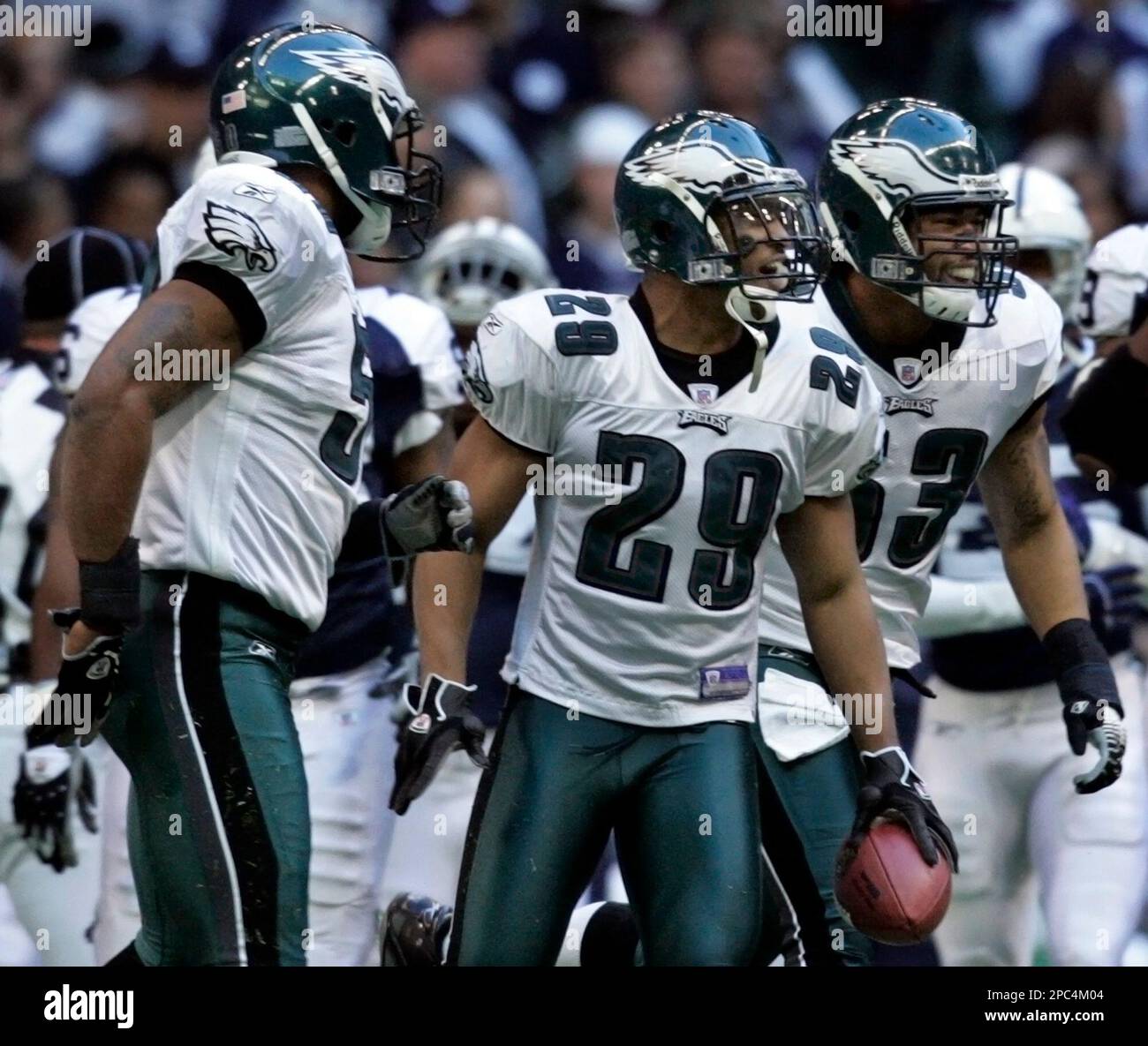 Philadelphia Eagles cornerback Roderick Hood (29), linebackers Dedrick ...