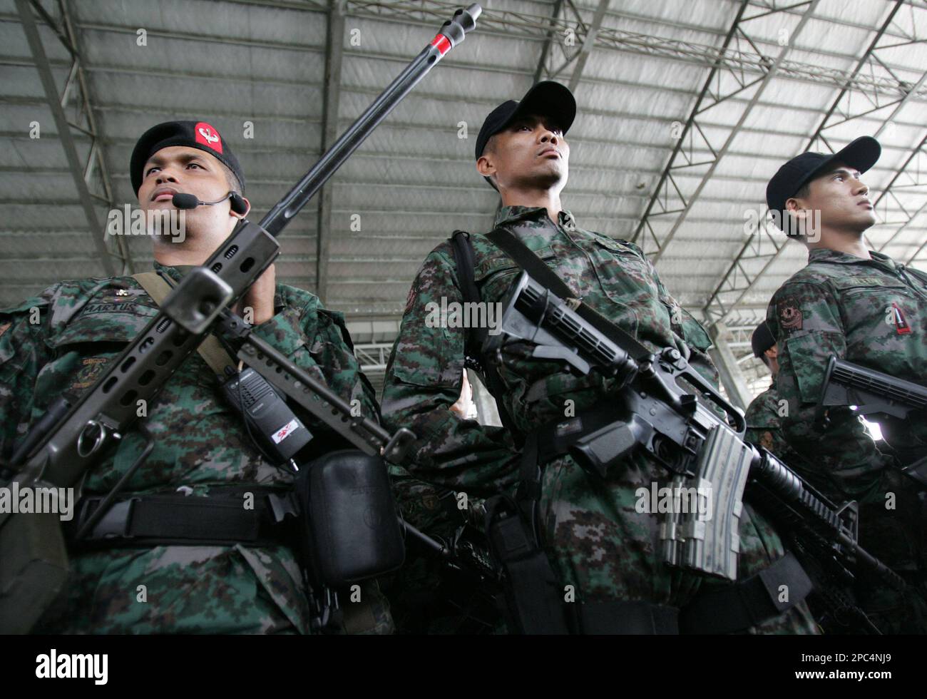 Members of the Crisis Response Group from the elite Special Action ...