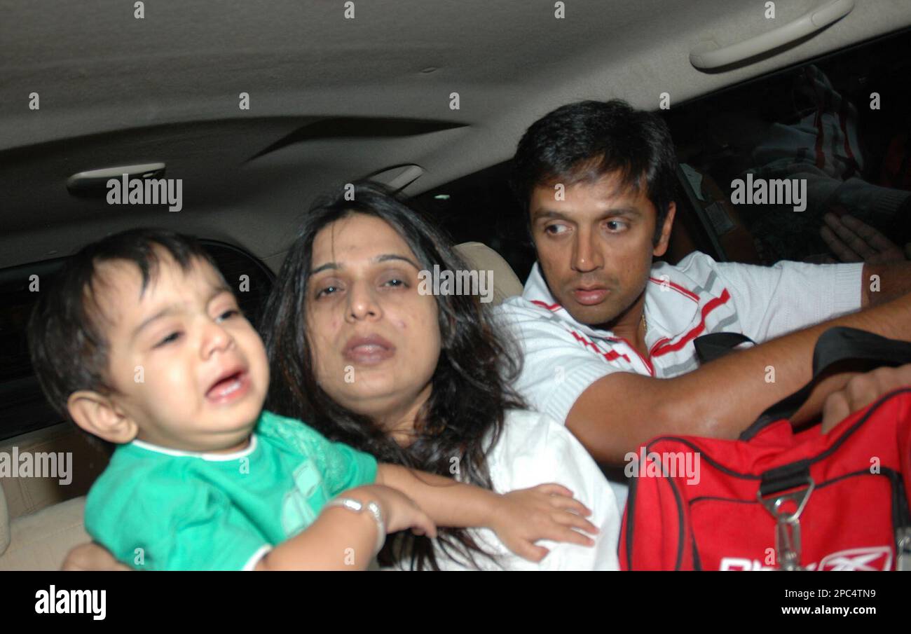 Dravid And His Wife