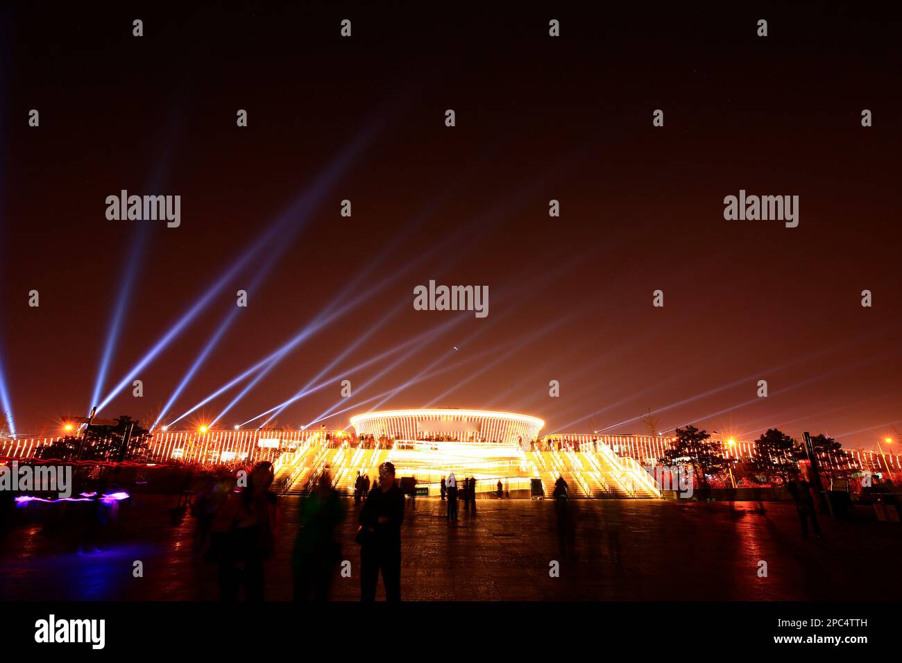 Stage lighting effect in the dark, close-up pictures Stock Photo - Alamy