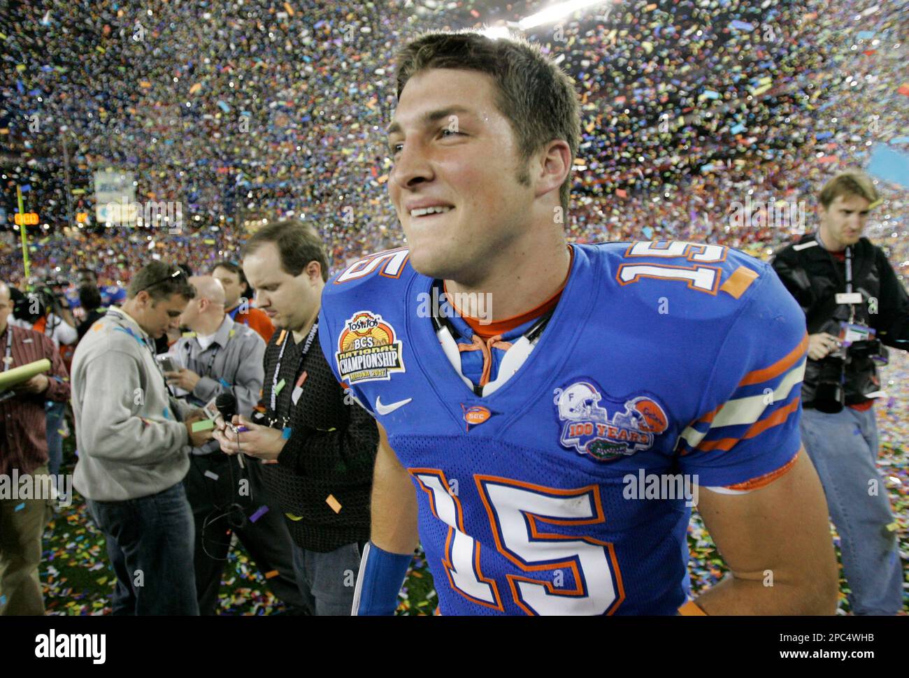 Florida quarterback Tim Tebow celebrates his team's 41-14 victory over ...