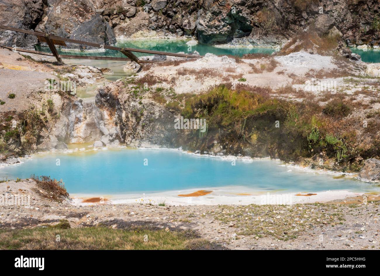Mono inyo craters hi-res stock photography and images - Alamy