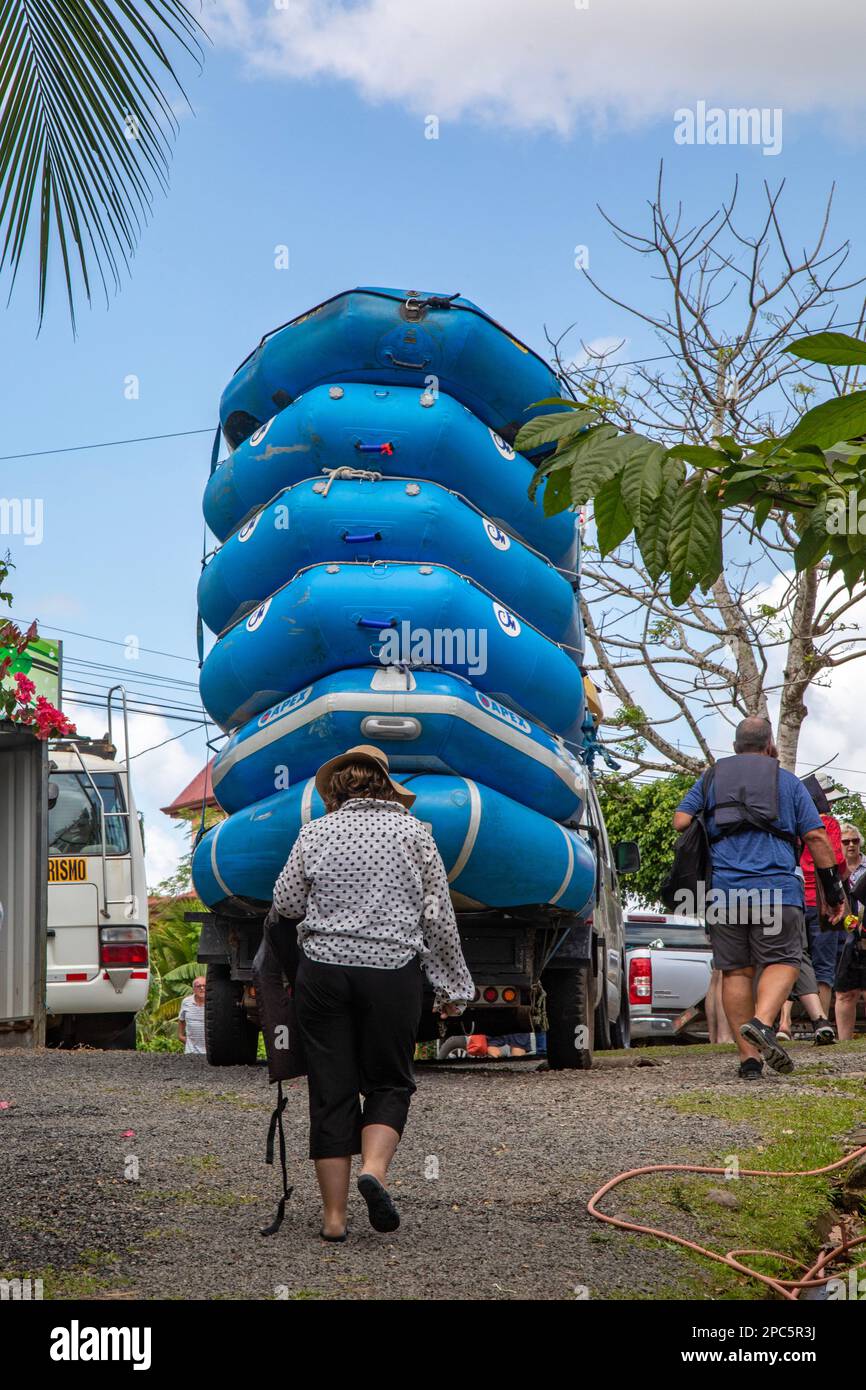 Return on vertical hi-res stock photography and images - Alamy