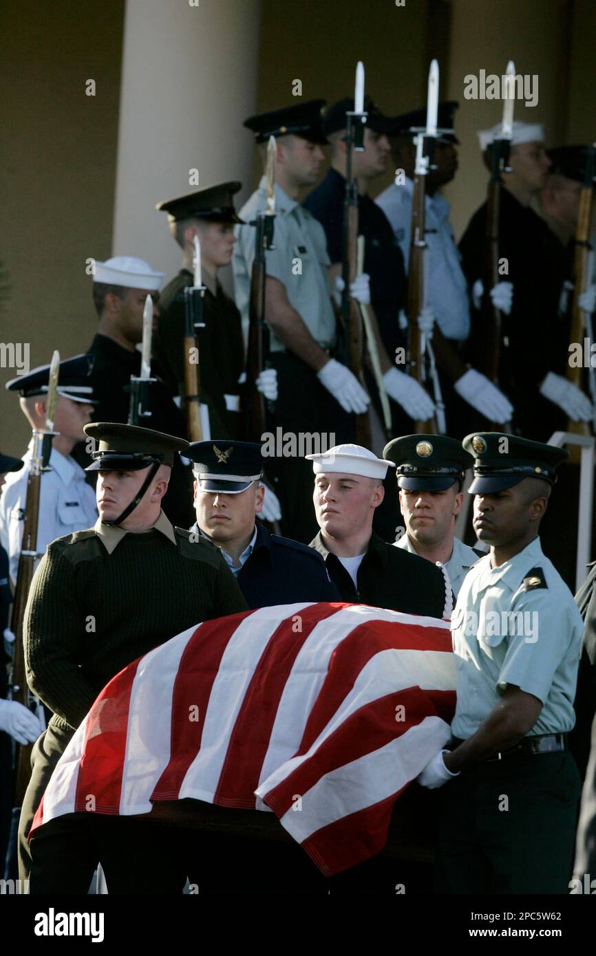 An honor guard rehearses for former President Gerald R. Ford's memorial ...
