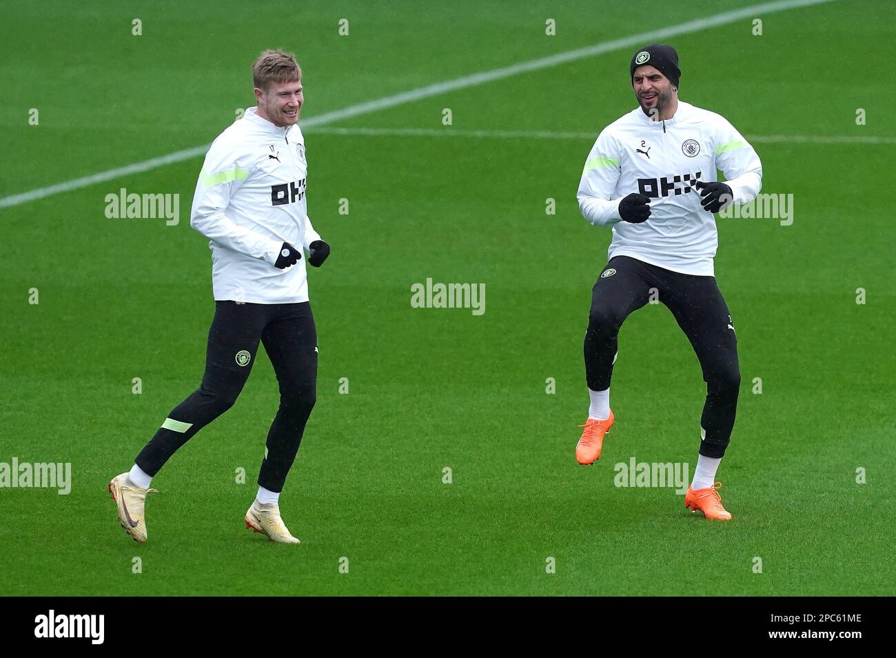 Manchester City's Kevin De Bruyne (left) and Kyle Walker during a ...