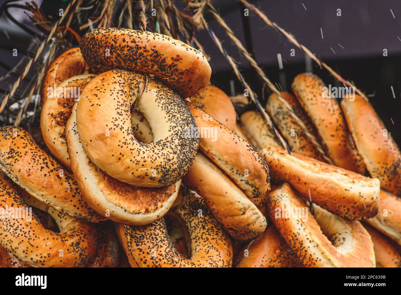 Bagel stand hi-res stock photography and images - Alamy