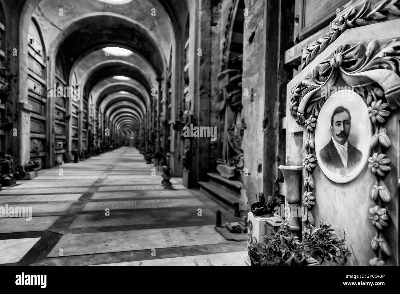 Lost 22 Black and White Stock Photos & Images - Alamy