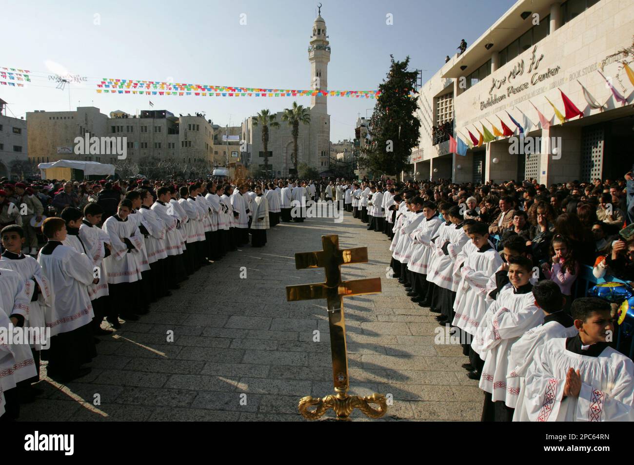 Catholic seminarians walk in the traditional Christmas procession of ...