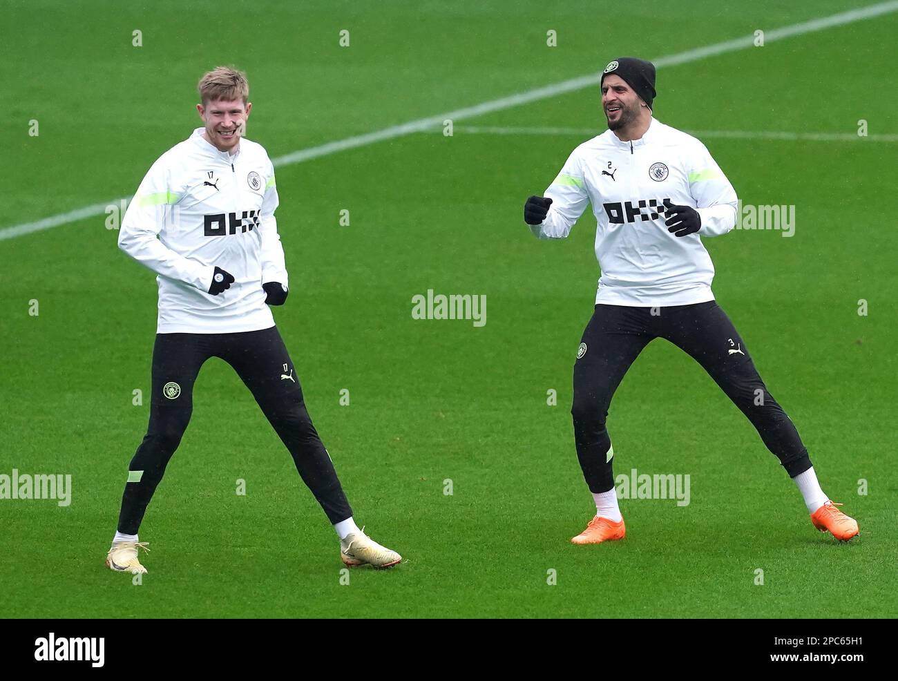 Manchester City's Kevin De Bruyne (left) and Kyle Walker during a ...