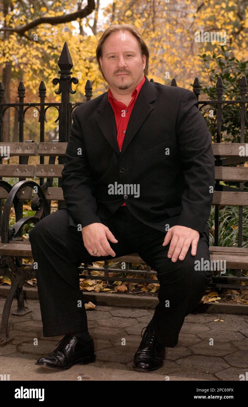Opera Singer Carl Tanner is photographed in New York, Nov. 15 2006. (AP ...