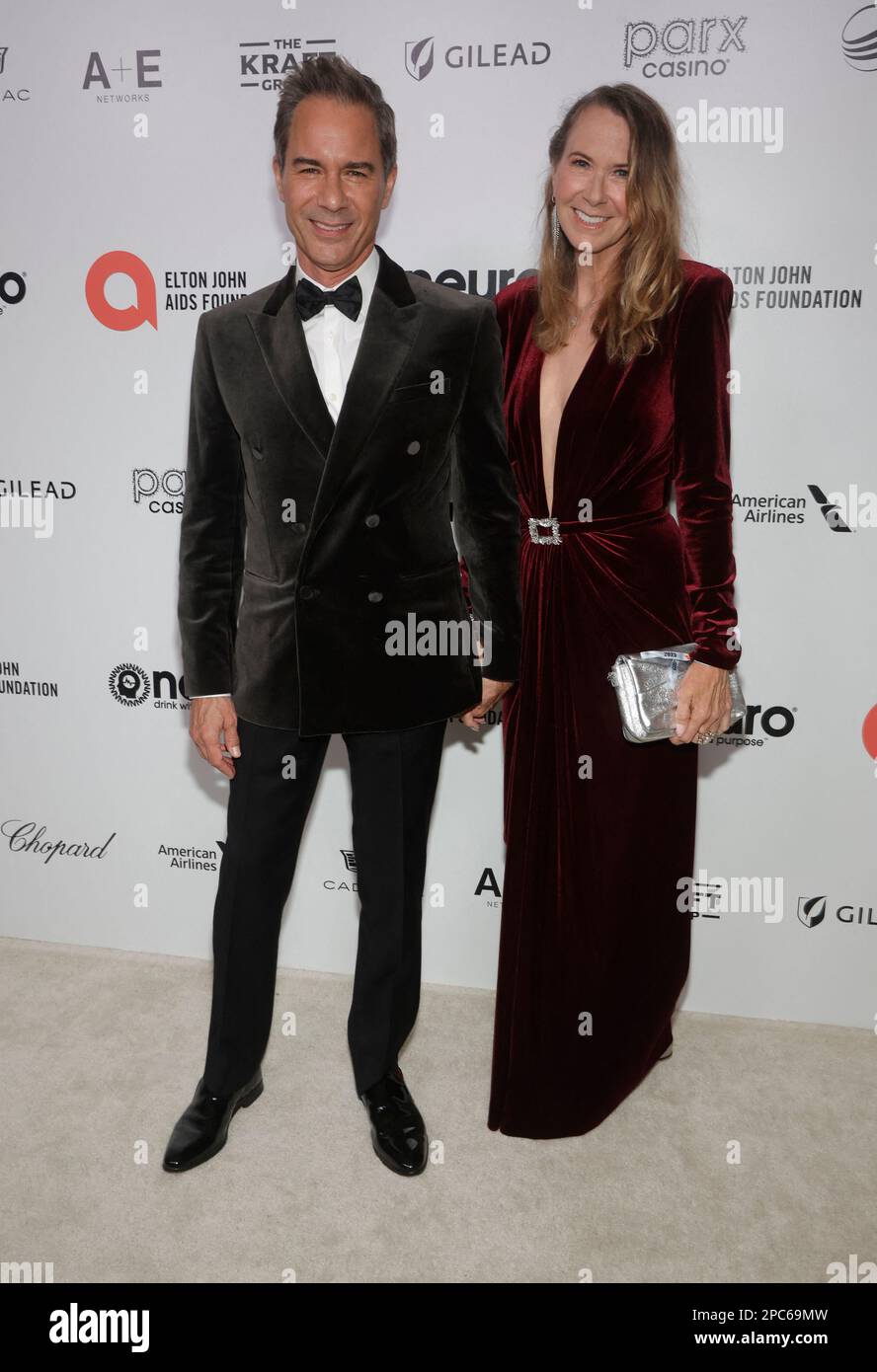 Eric McCormack and Janet McCormack attend the Elton John AIDS ...