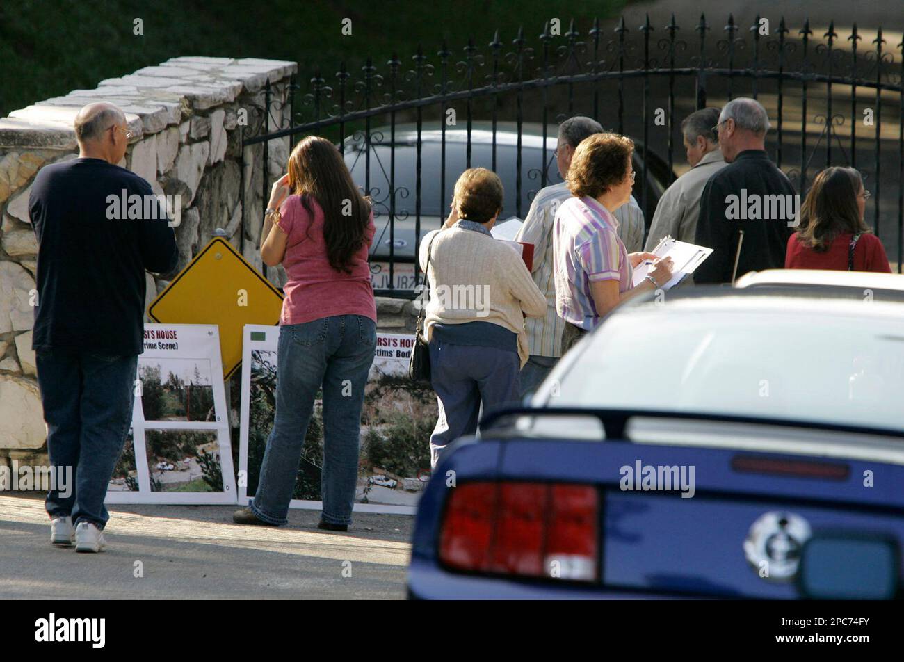 Unidentified jurors in the Mickey Thompson murder trial are shown ...