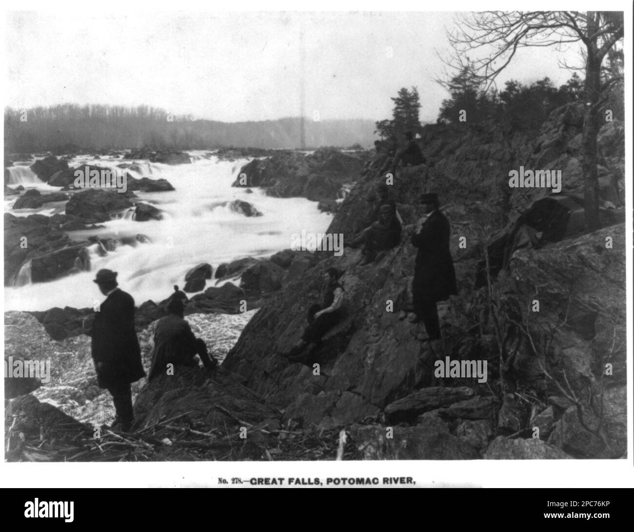 Waterfalls potomac river 1860 1870 hi-res stock photography and images ...