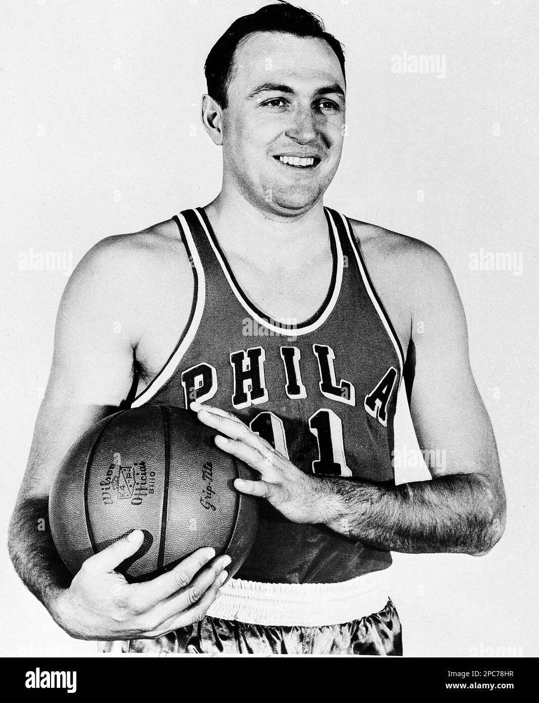 **FILE** This 1960 file photo shows Philadelphia Warriors' Paul Arizin ...
