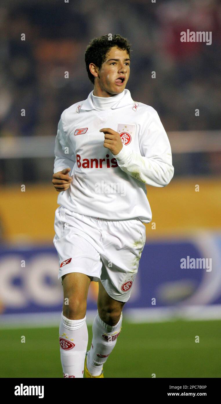 SC Internacional Alexandre Pato reacts after scoring the Brazilian team ...