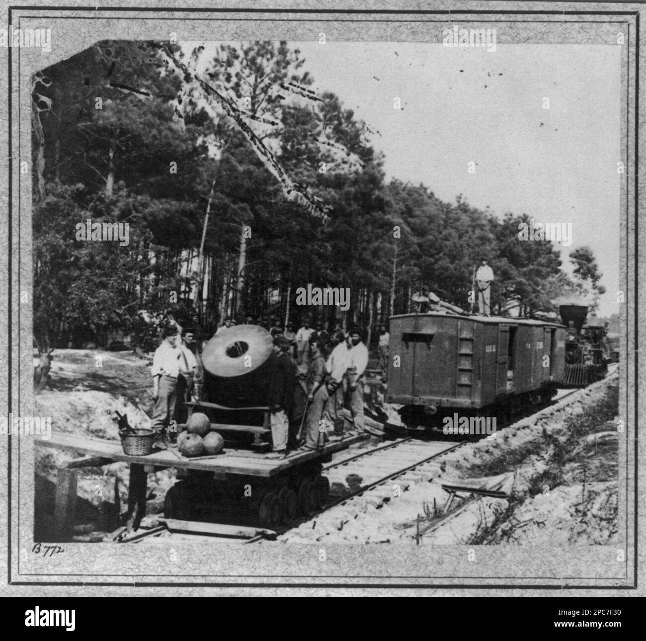 13 inch mortar "Dictator", in front of Petersburg, Virginia. Civil War ...
