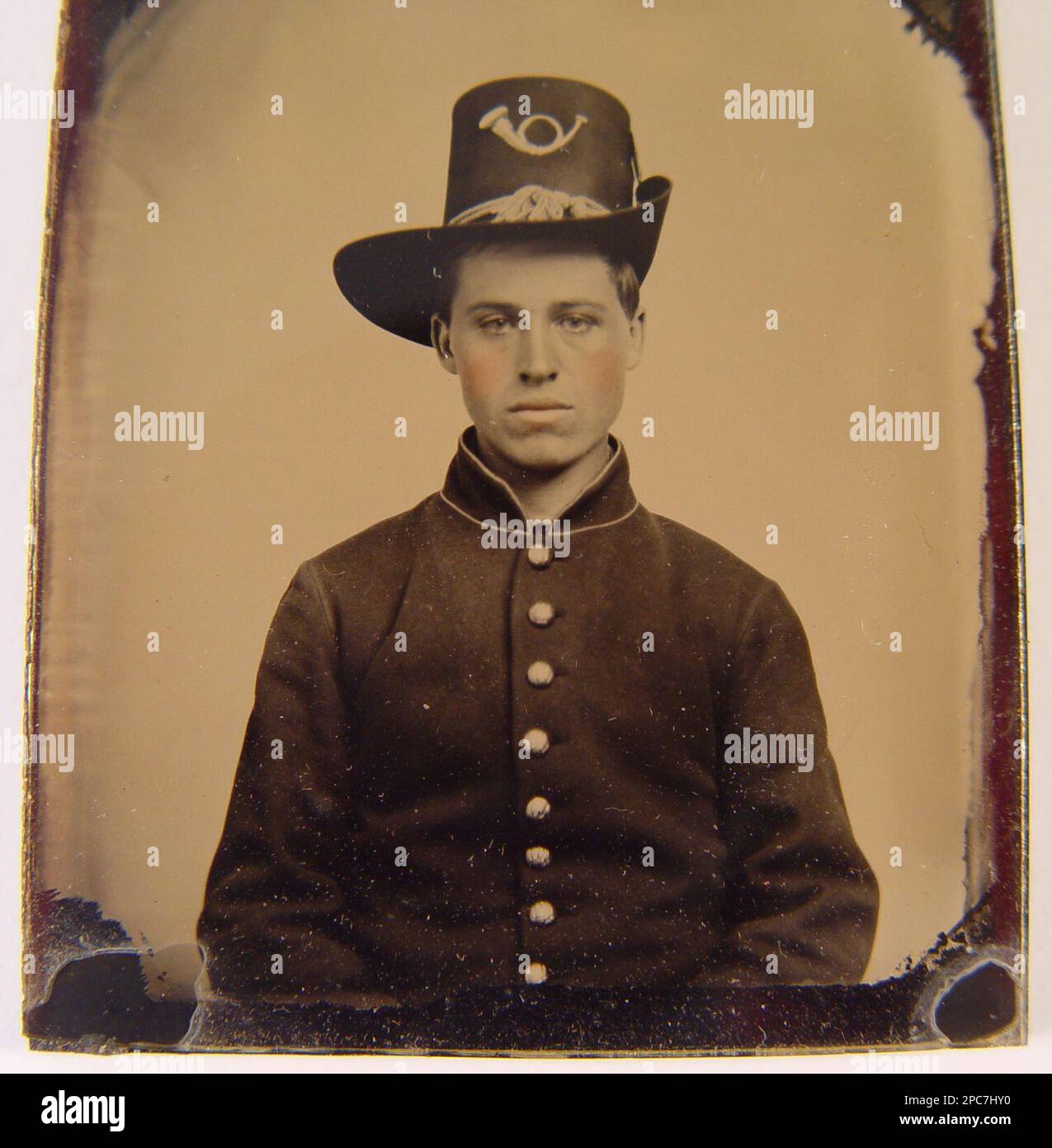 Two unidentified soldiers in Union uniforms with Hardee hats bearing ...