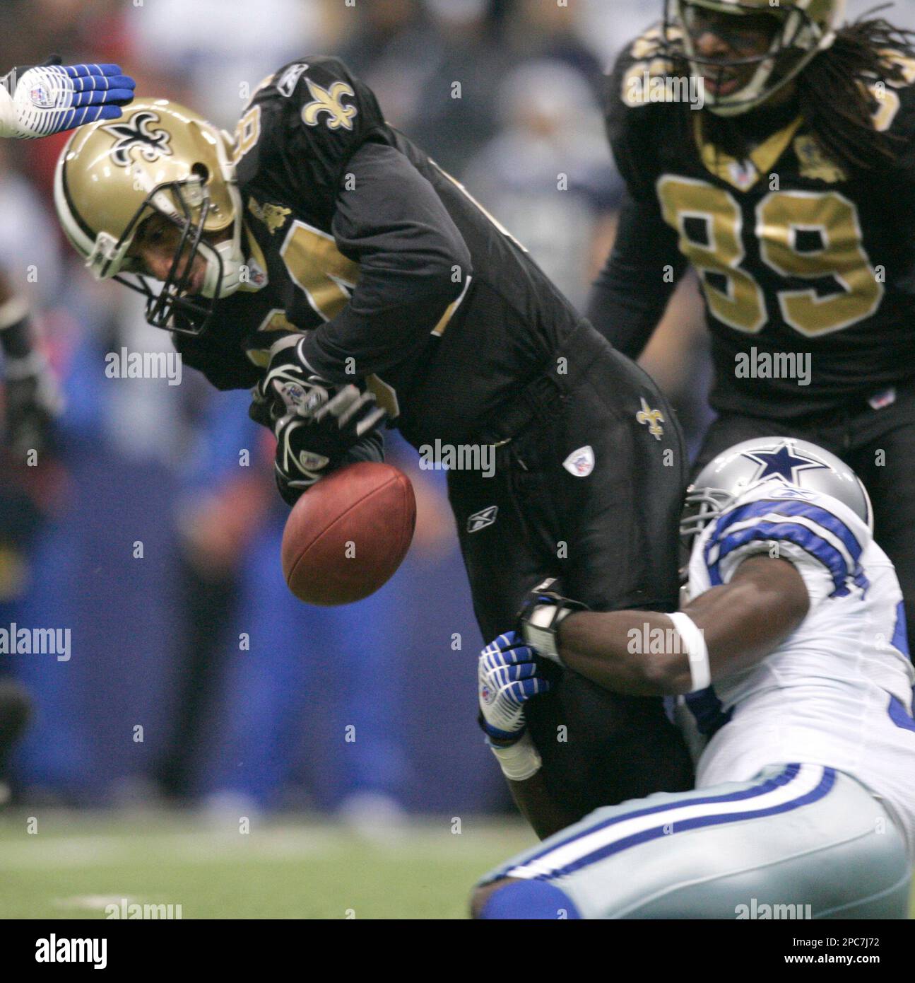 New Orleans Saints wide receiver Michael Lewis (84) fumbles a kickoff ...