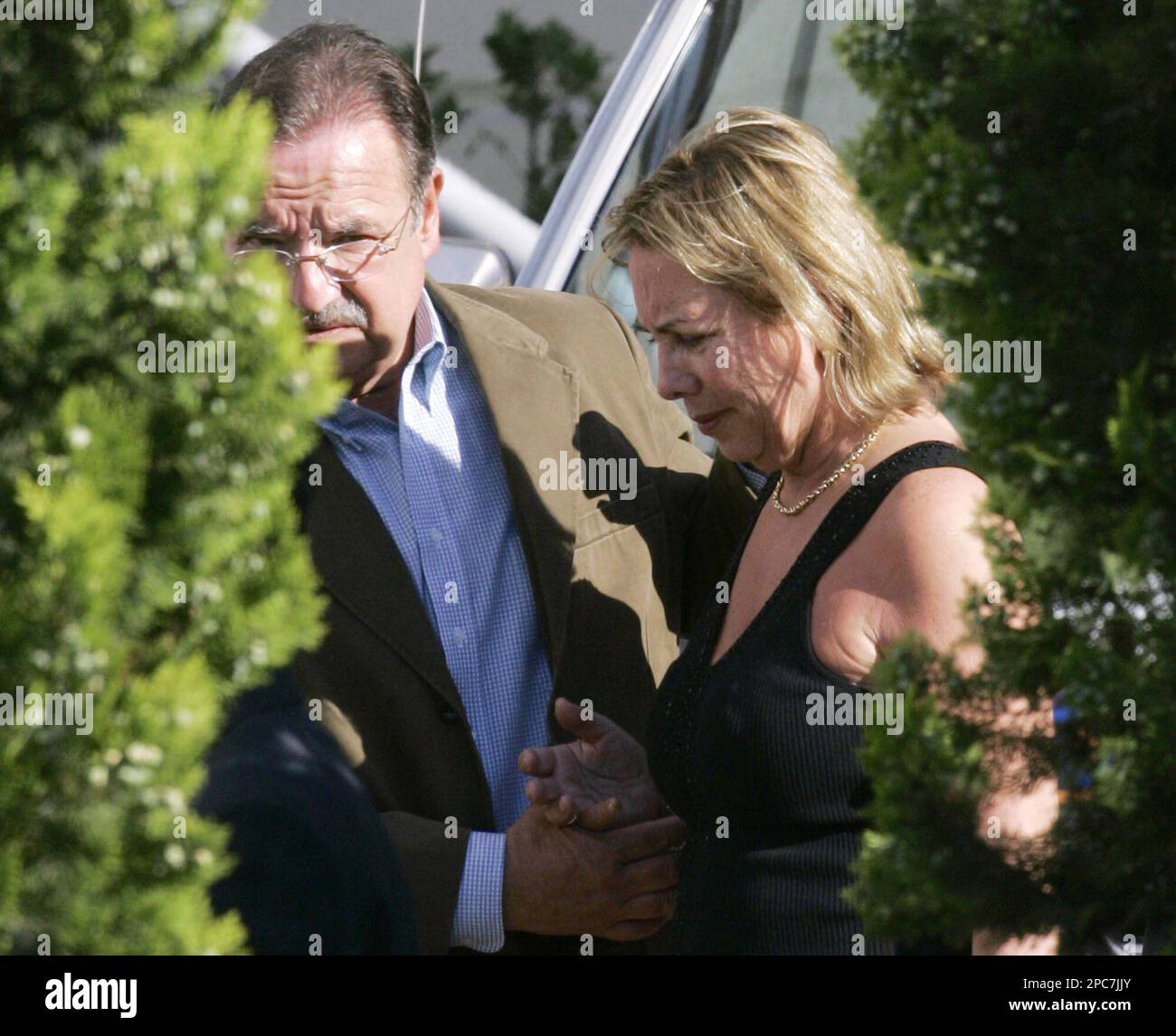 Maria Veronica Pinochet, right, the daughter of former Gen. Augusto ...