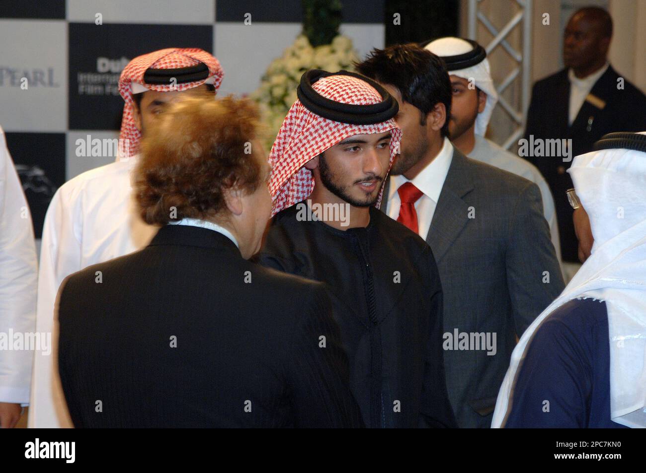 Sheikh Maeed Bin Mohammed Al Maktoum Centre, greets Kuwaiti actors ...