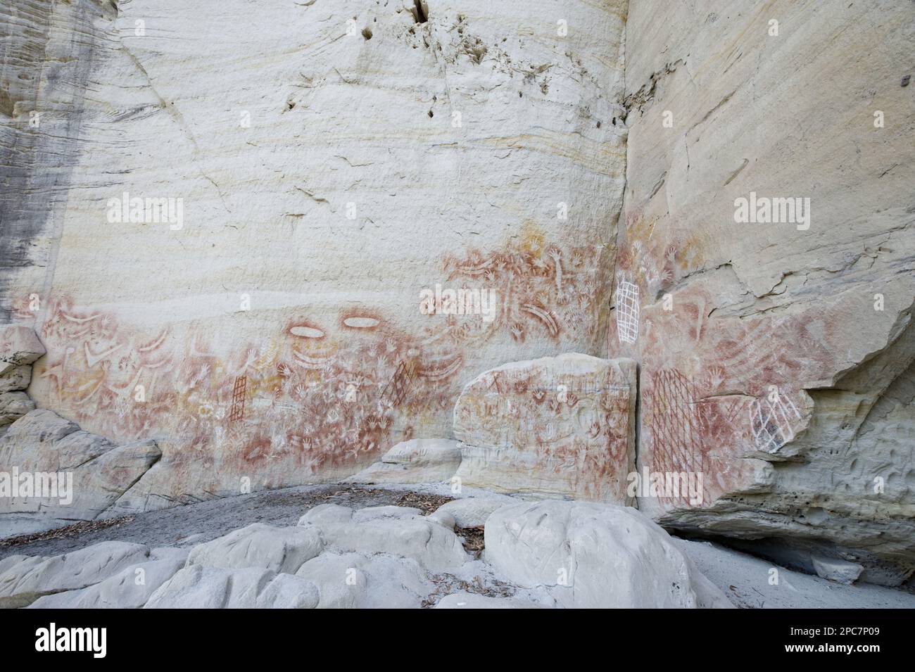 Aboriginal rock art, stencil art, approx. 2000 years old, showing ...