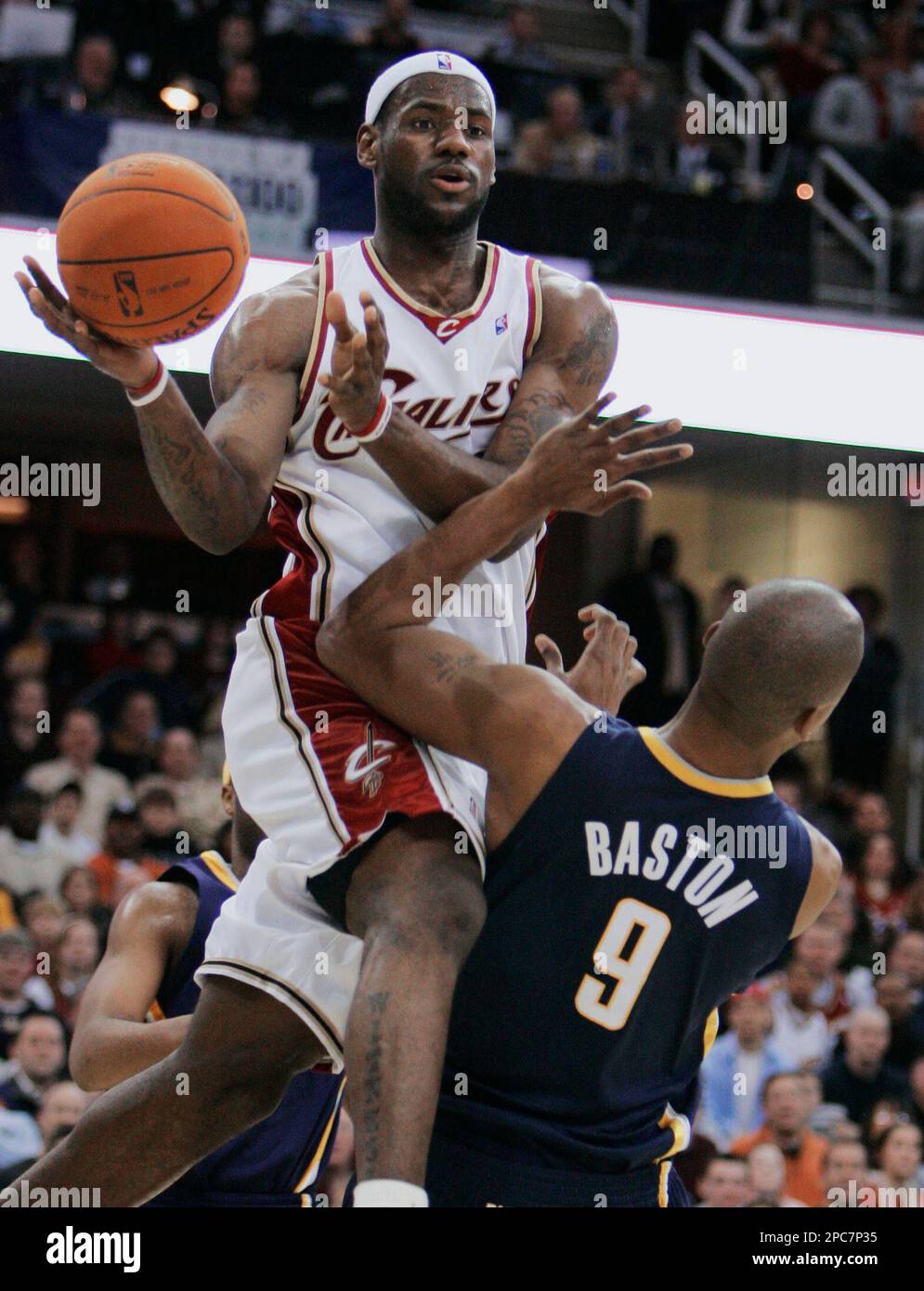 Cleveland Cavaliers' LeBron James runs into Indiana Pacers' Maceo ...