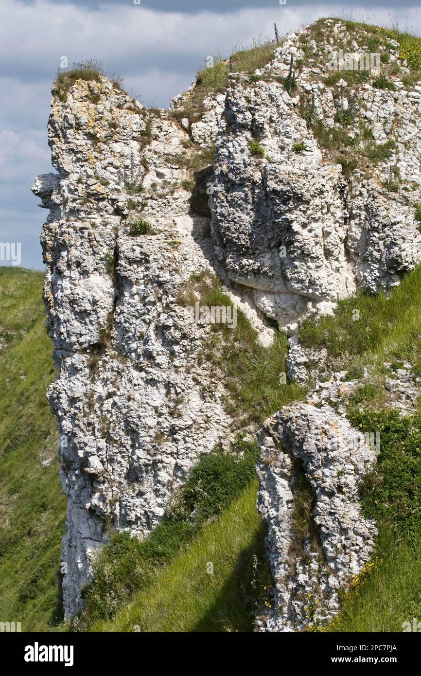 Chalk outcrops hi-res stock photography and images - Alamy