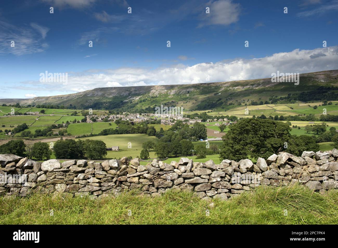 Village of Reeth from Harkerside, with Fremington Edge in distance ...