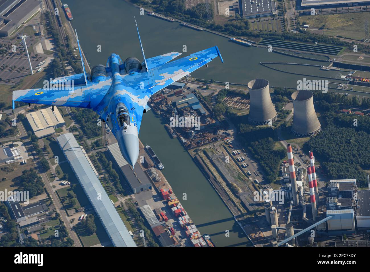 Fighter Jet Sukhoi Su-27 Flanker 39 Blue of the Ukraine Air Force ...