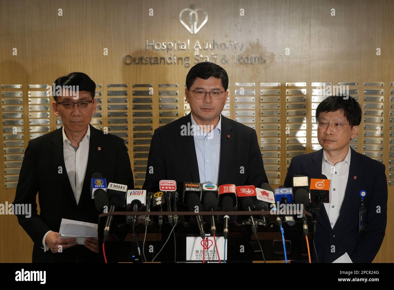 (Left to right) Dr Desmond Nguyen, Hospital Chief Executive; Kwai Chung ...