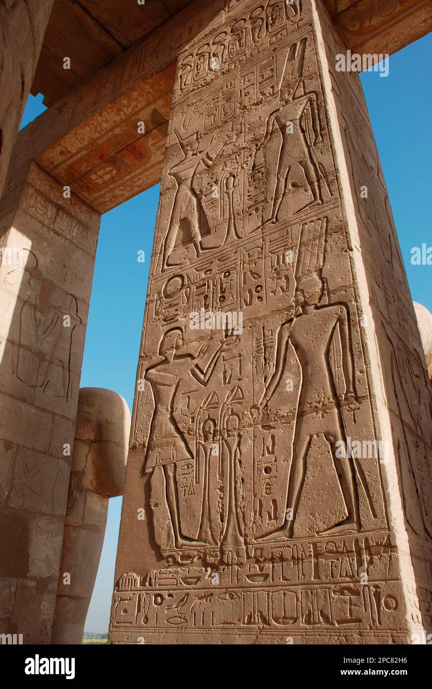 Reliefs on pillar, The Ramesseum (Mortuary Temple of Pharaoh Ramesses ...