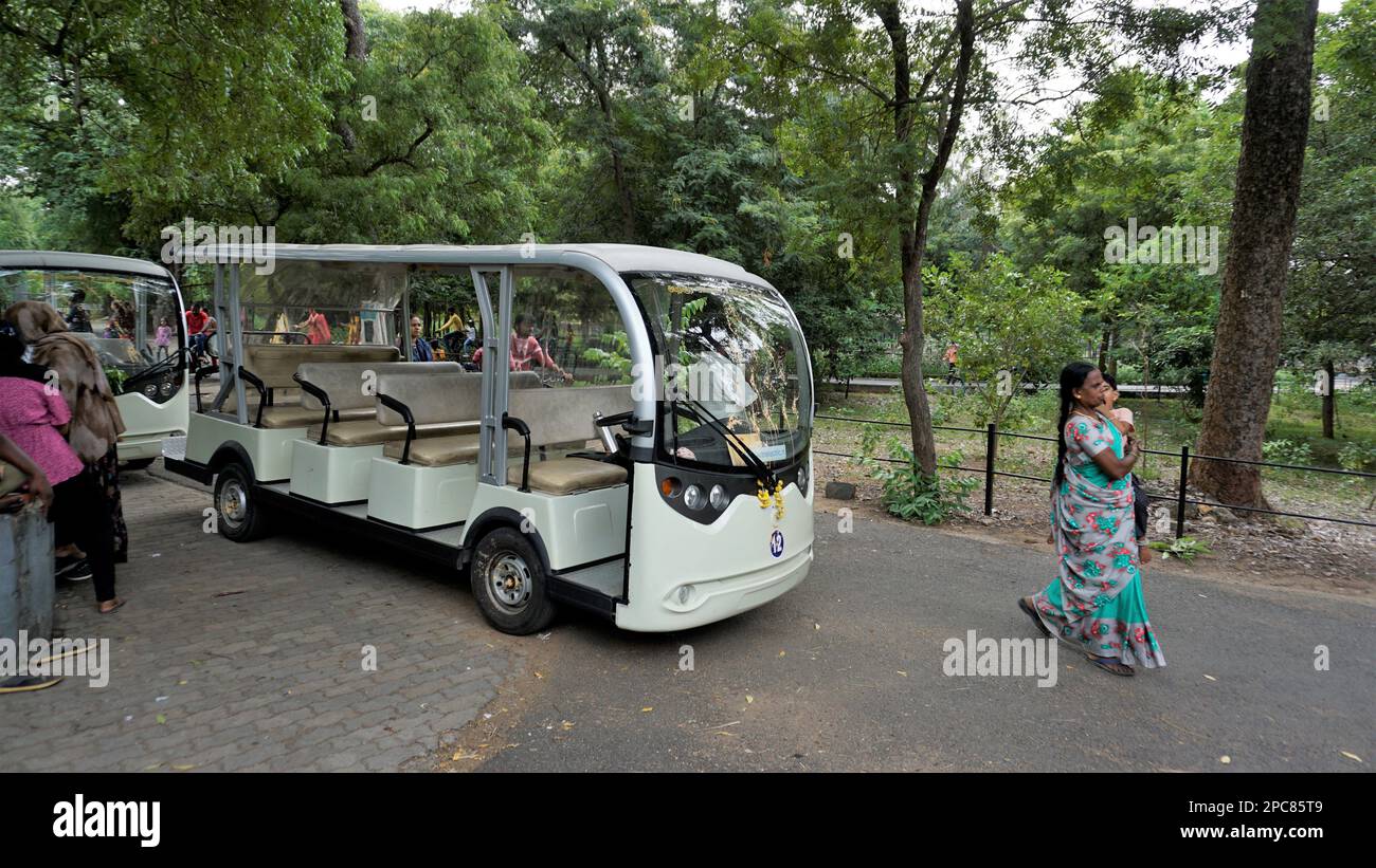Vandalur,Tamilnadu,India-October 04 2022: Electric sightseeing car ...
