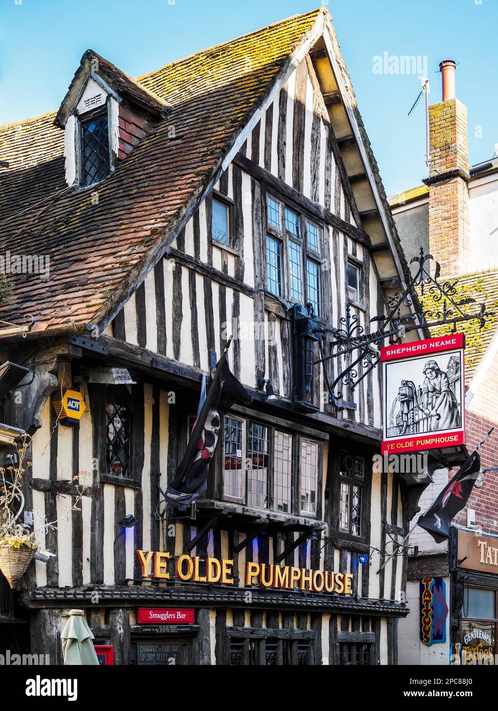 Ye Olde Pumphouse in Hastings Stock Photo - Alamy