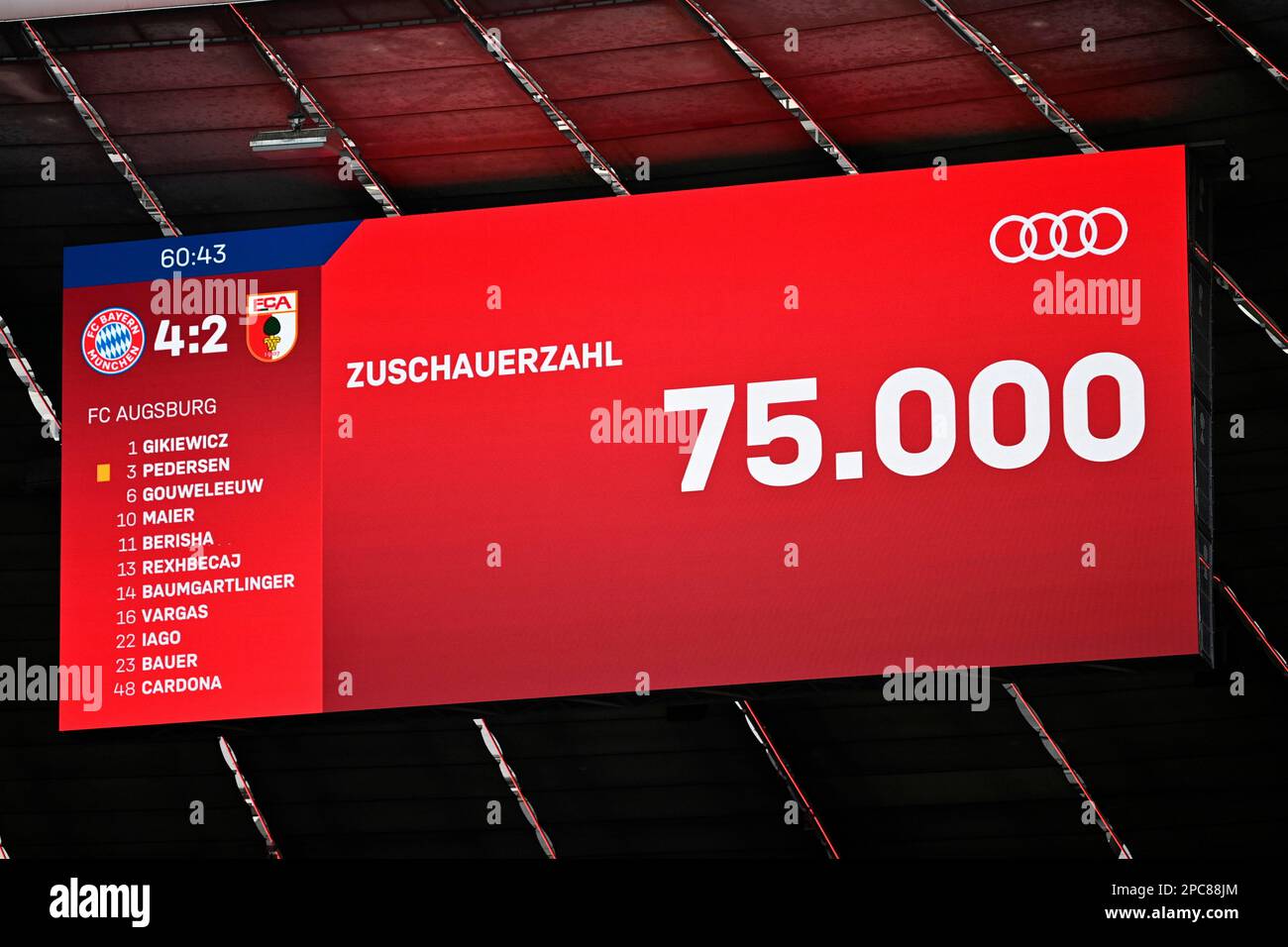 Scoreboard, score, crowd 75, 000, sold out, Allianz Arena, Munich, Bavaria, Germany, Europe ...