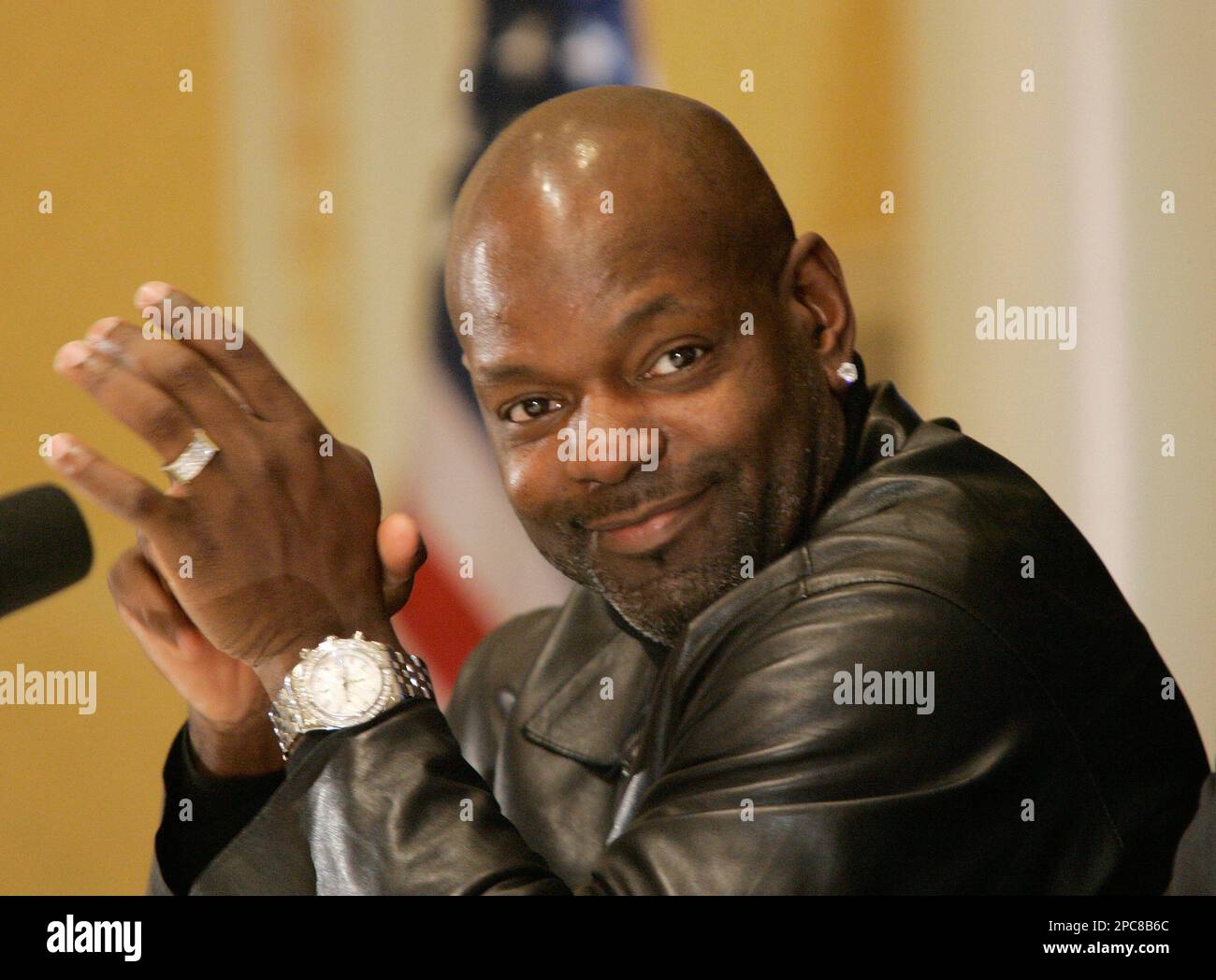 Emmitt Smith, who was a University of Florida running back from 1987-89 ...