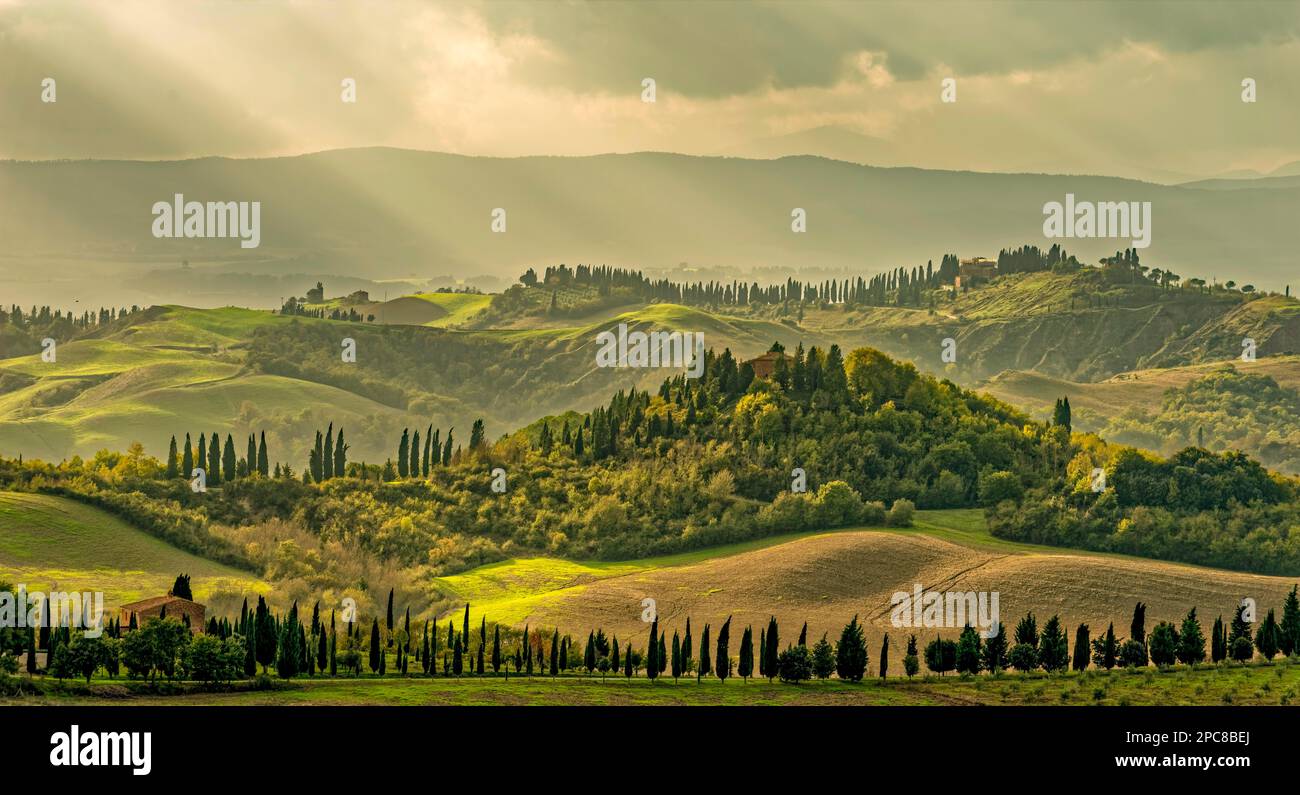 Italy panorama landscape hi-res stock photography and images - Alamy