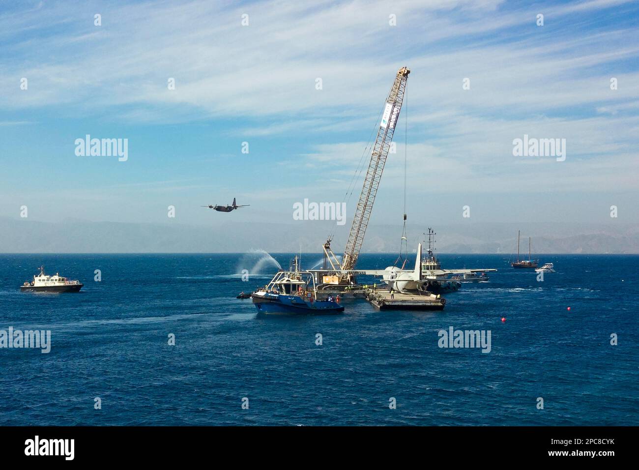 Aircraft sinking, C-130 Hercules, C130, transport aircraft, dive site ...