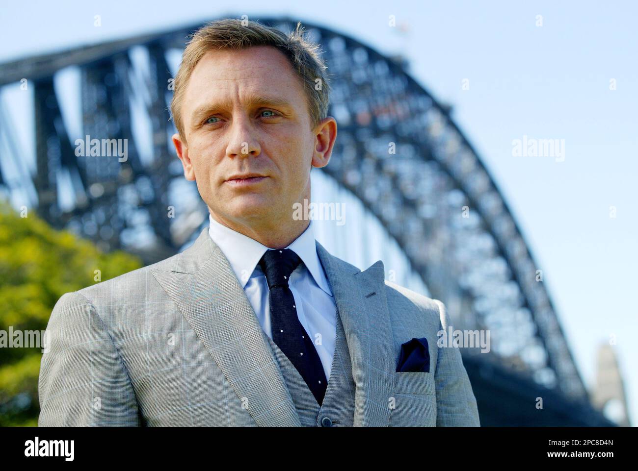 British actor Daniel Craig poses in front of the Harbour Bridge in ...