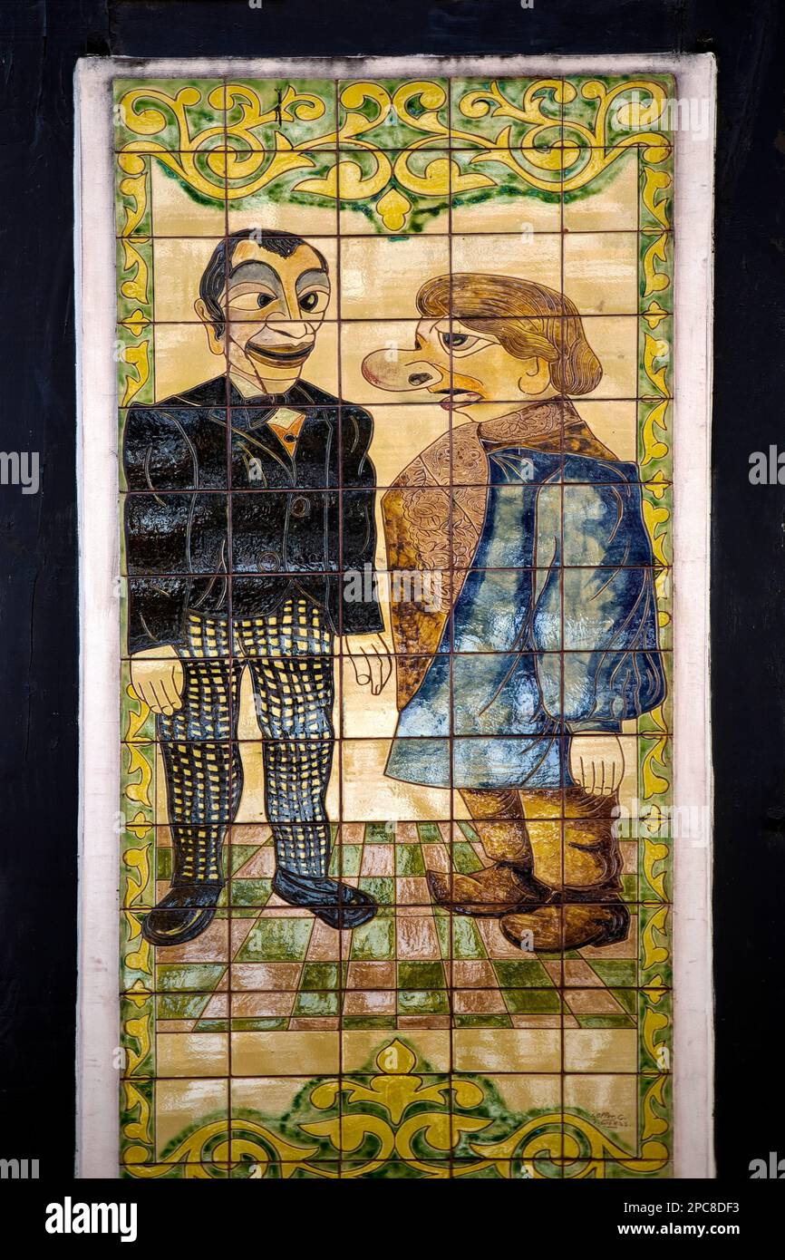 Tile painting of Tuennes and Schael in Kastellsgaesschen, Old Town ...