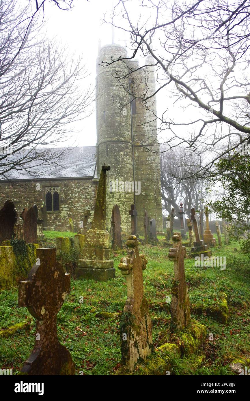 St dennis parish church hi-res stock photography and images - Alamy